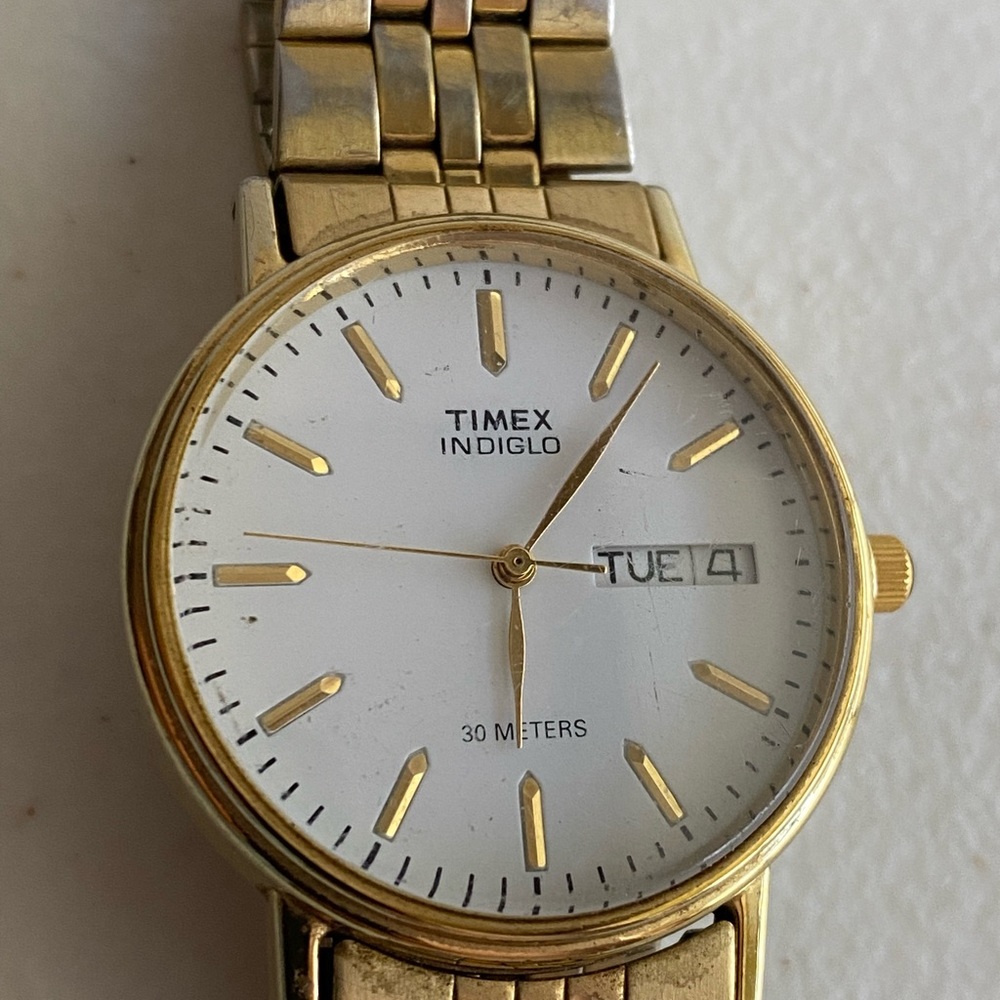 Vintage Timex Indiglo Mens Quartz Watch Day Date - Gem